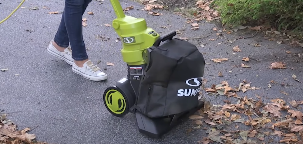 Top 5 Best Walk Behind Leaf Vacuum Mulcher Reviews In 2022